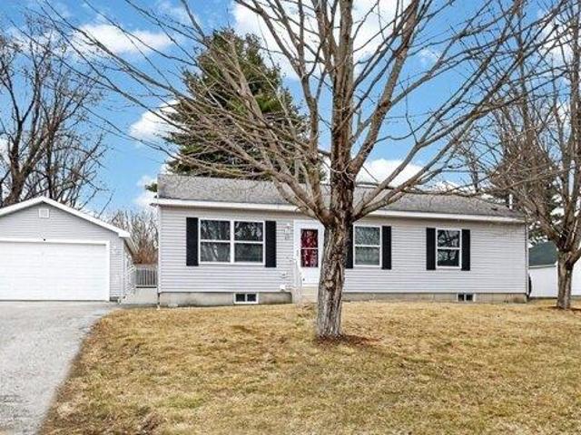 3 bedroom, Lewiston ME 04240 102726117