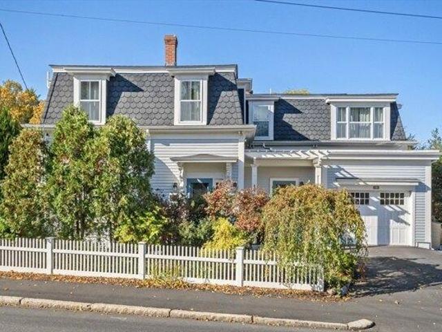 3 bedroom, Lexington MA 02420 102562422