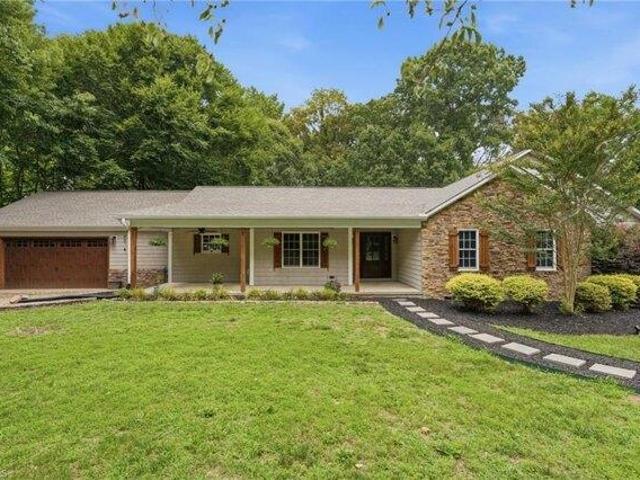 3 bedroom, Lexington NC 27295 104898174
