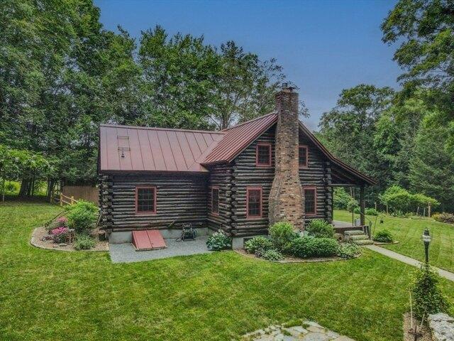 3 bedroom, Leyden MA 01301 104514894