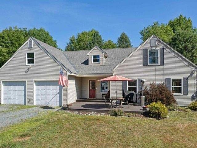 3 bedroom, Lebanon NH 03766 104760751