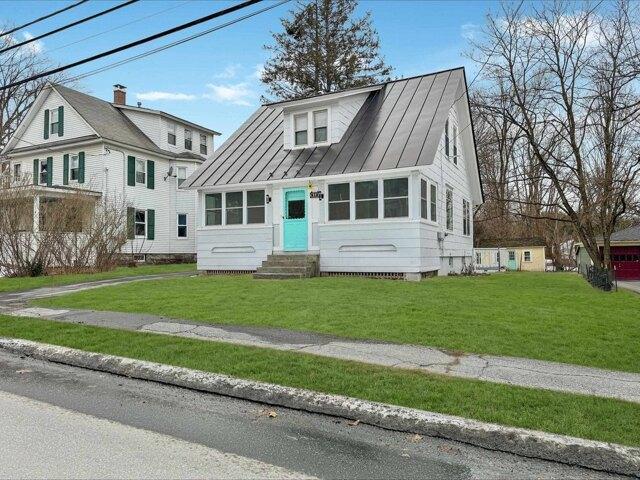 3 bedroom, Lebanon NH 03784 102258400