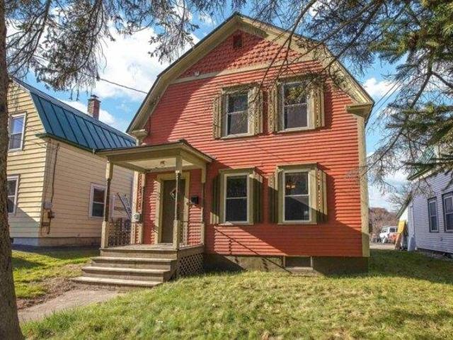 3 bedroom, Lebanon NH 03784 104444946
