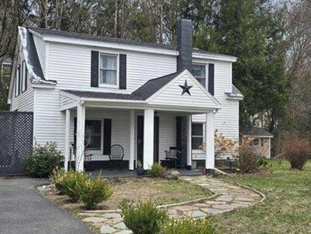 3 bedroom, Lebanon NH 03784 LS101897104