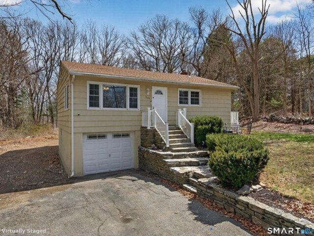 3 bedroom, Ledyard CT 06339 101998028