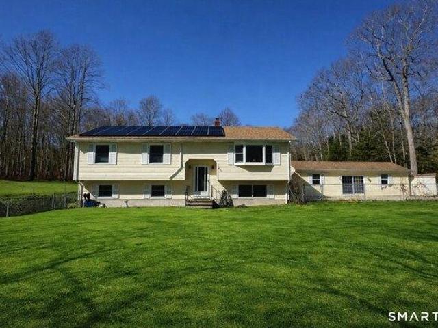 3 bedroom, Ledyard CT 06339 101999354