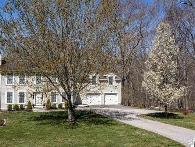 3 bedroom, Ledyard CT 06339 102823812