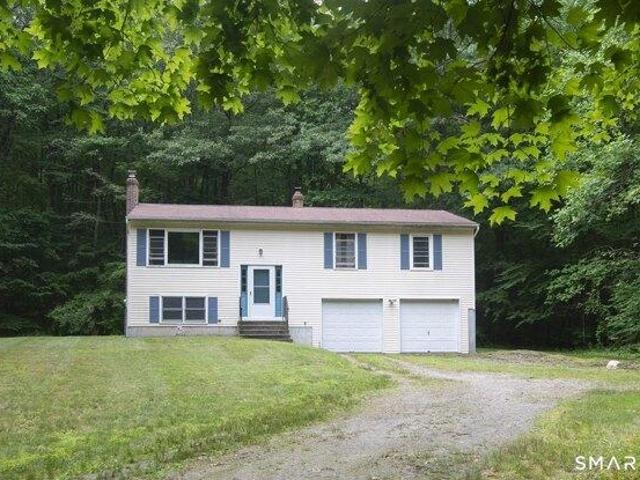 3 bedroom, Ledyard CT 06339 105205615