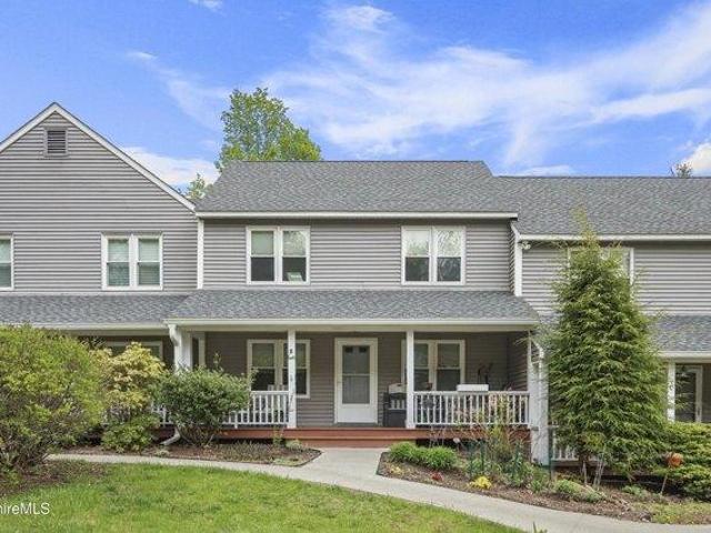 3 bedroom, Lee MA 01238 102369762