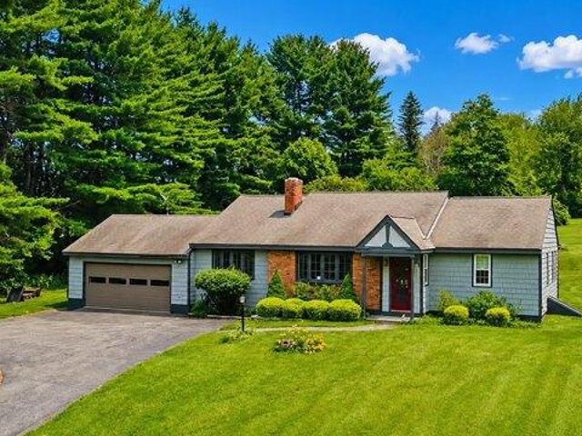 3 bedroom, Lee MA 01238 104446171