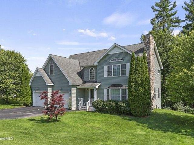 3 bedroom, Lee MA 01238 105107798