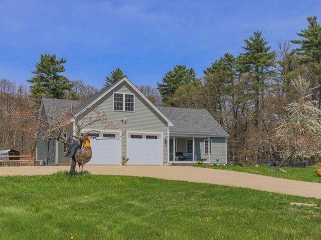 3 bedroom, Lee NH 03861 LS103072933