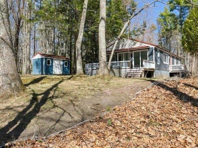 3 bedroom, Lee NH 03861 102254860