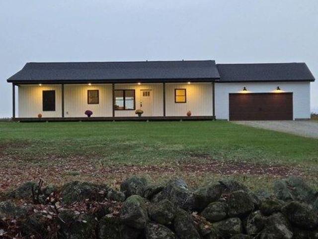 3 bedroom, Leeds ME 04263 LS102442703