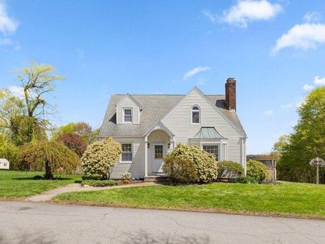 3 bedroom, Leicester MA 01524 LS102777247