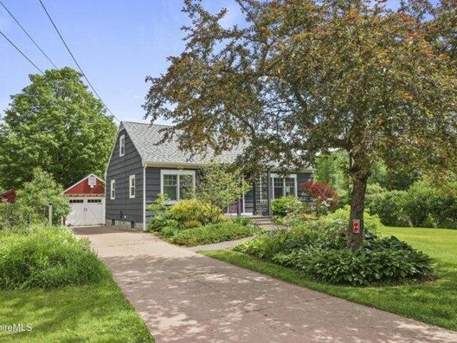 3 bedroom, Lenox MA 01240 104836072