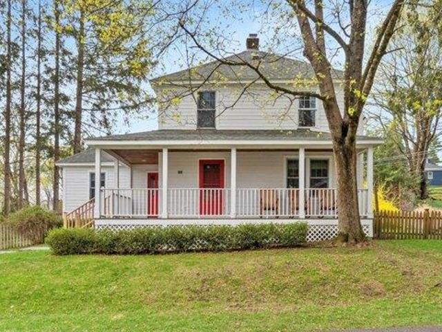 3 bedroom, Lenox MA 01240 102478093