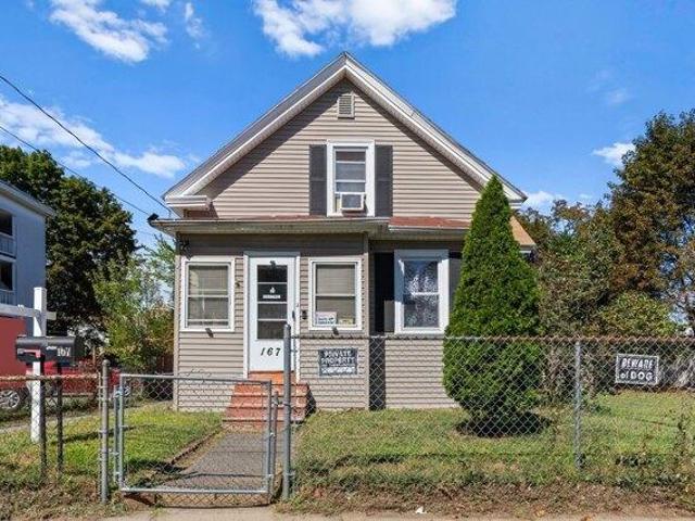 3 bedroom, Leominster MA 01453 105422921