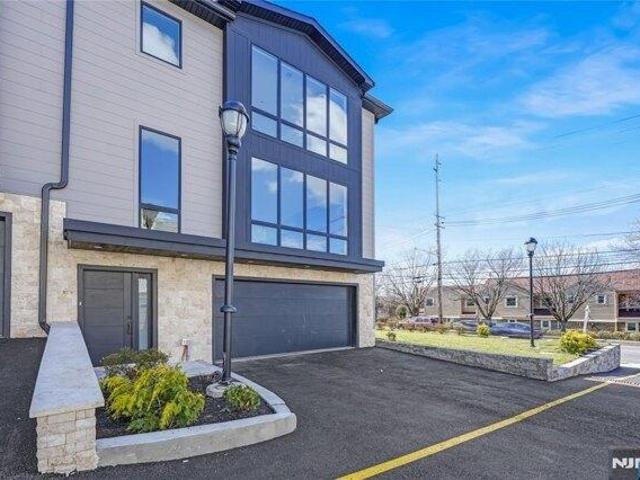 3 bedroom, Leonia NJ 07605 105124171