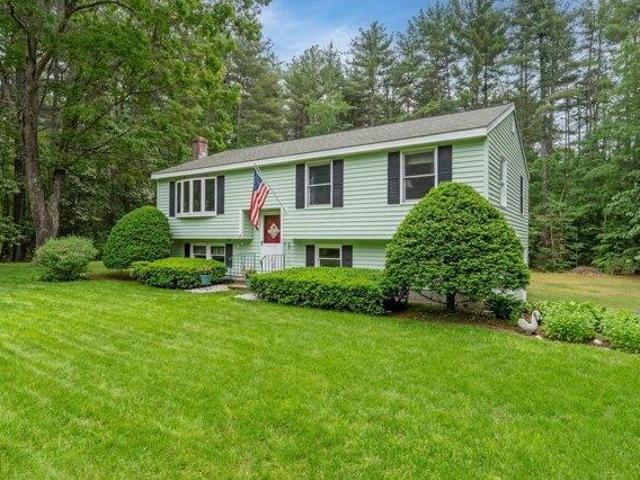 3 bedroom, Litchfield NH 03052 104265138