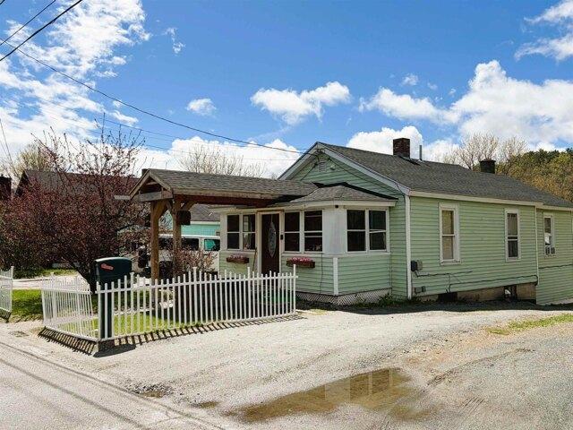 3 bedroom, Littleton NH 03561 104445943