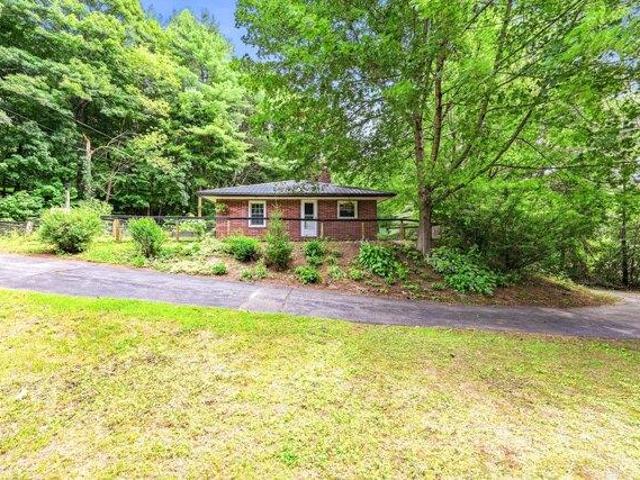 3 bedroom, Livermore Falls ME 04254 104691596