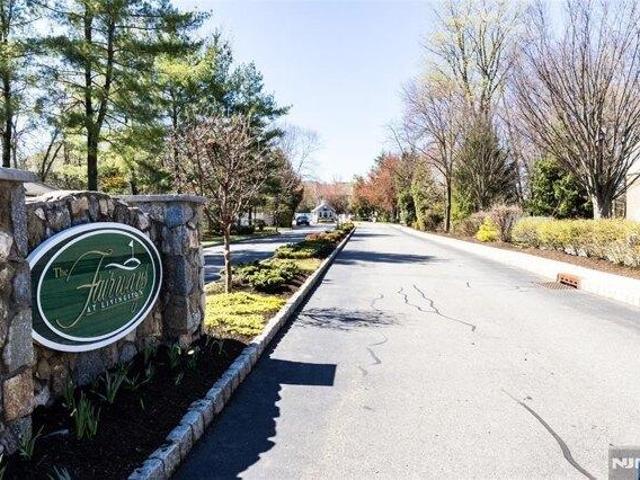 3 bedroom, Livingston NJ 07039 102215082