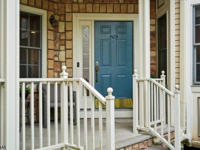 3 bedroom, Livingston NJ 07039 104440926