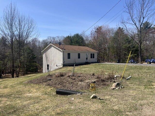 3 bedroom, Limington ME 04049 102634193