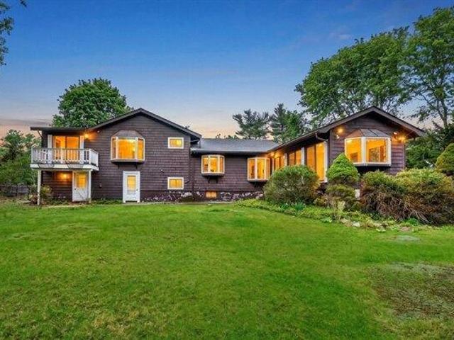 3 bedroom, Lincoln MA 01773 LS102445088