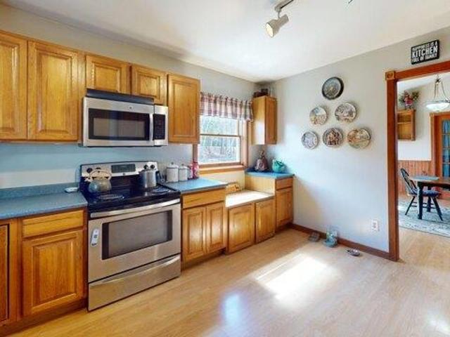 3 bedroom, Lincoln ME 04457 102313768
