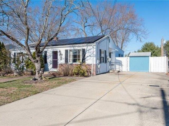 3 bedroom, Lincoln RI 02865 102029996