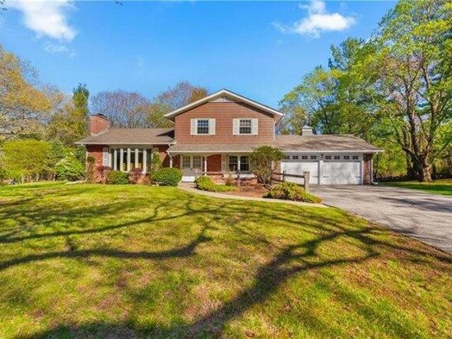 3 bedroom, Lincoln RI 02865 102342384