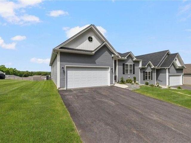 3 bedroom, Lincoln RI 02865 104481495