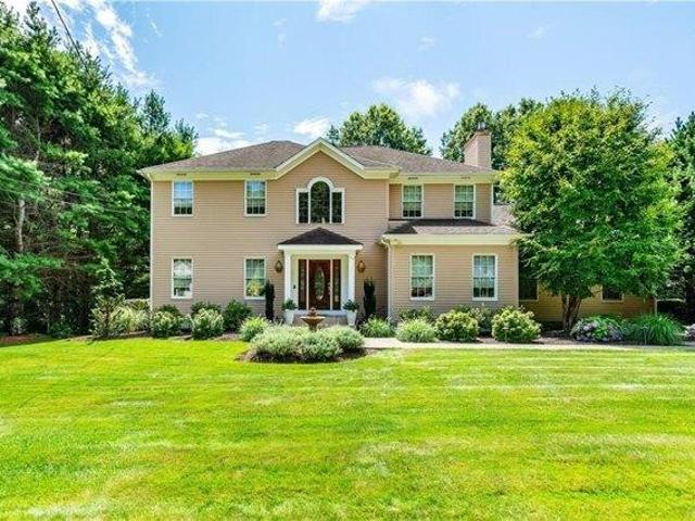 3 bedroom, Lincoln RI 02865 105092801