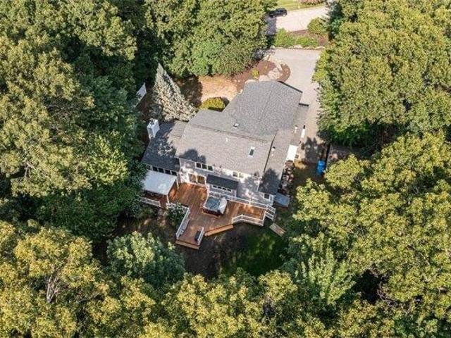 3 bedroom, Lincoln RI 02865 105104810