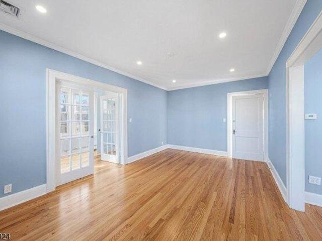 3 bedroom, Linden NJ 07036 89091873