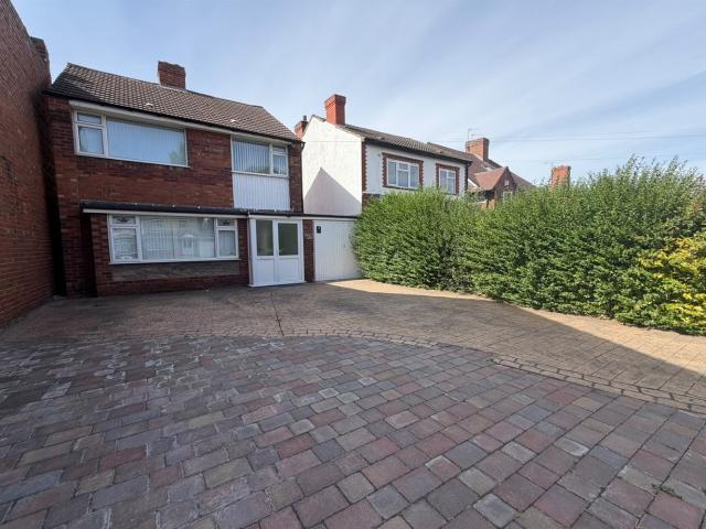 3 Bedroom Link Detached