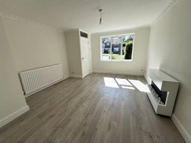 3 Bedroom Link Detached To Let