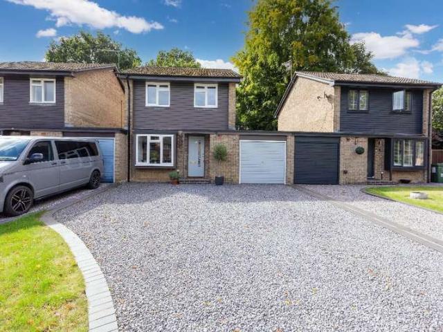 3 Bedroom Link Detached House