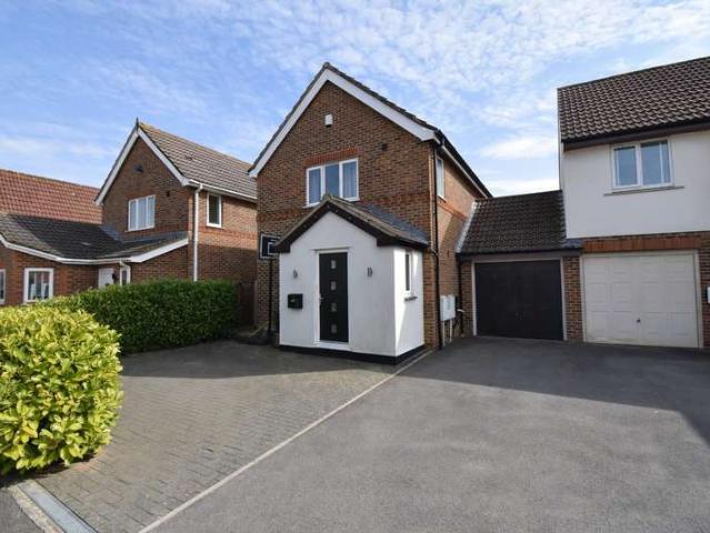 3 Bedroom Link Detached House