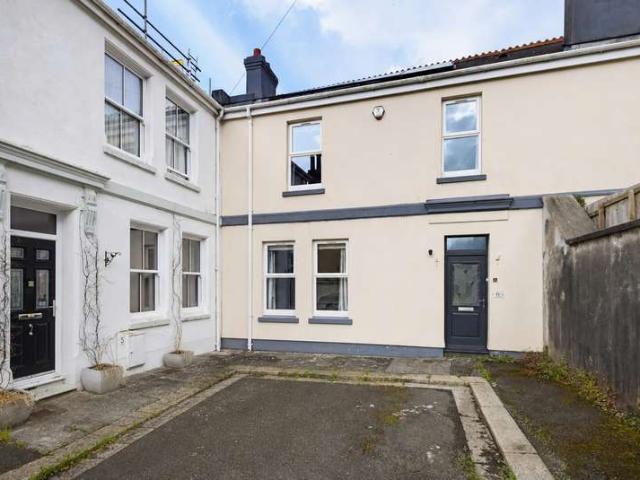 3 Bedroom Link Detached House