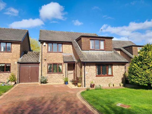 3 Bedroom Link Detached House