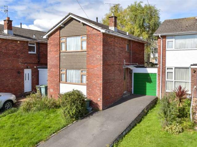 3 Bedroom Link Detached House