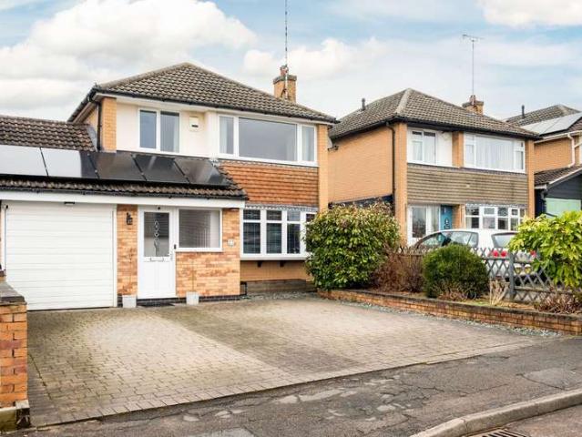 3 Bedroom Link Detached House