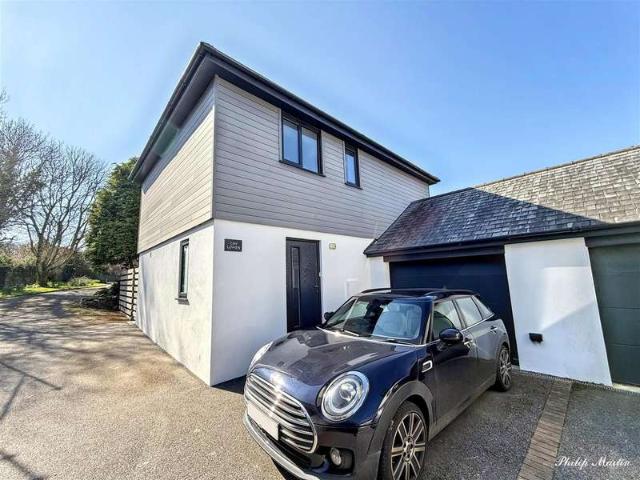 3 Bedroom Link Detached House