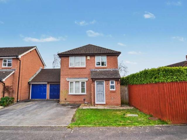 3 Bedroom Link Detached House