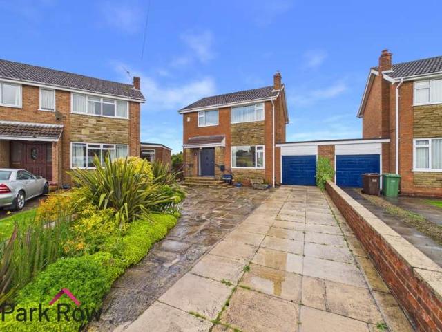 3 Bedroom Link Detached House