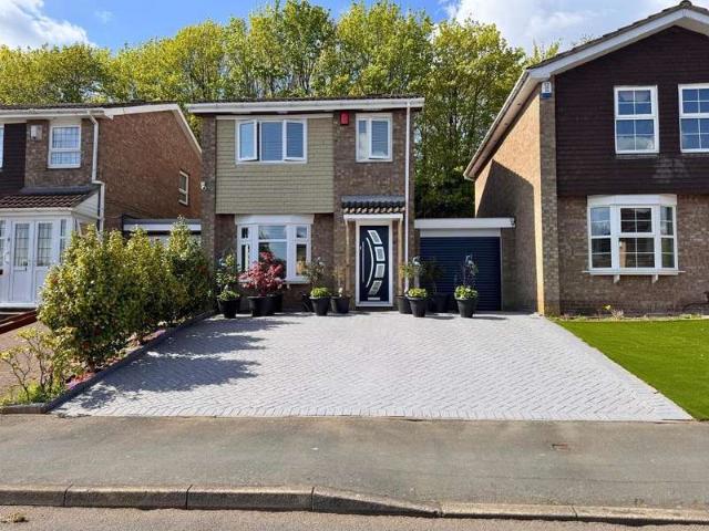 3 Bedroom Link Detached House