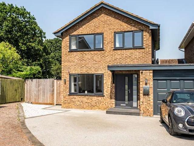 3 Bedroom Link Detached House
